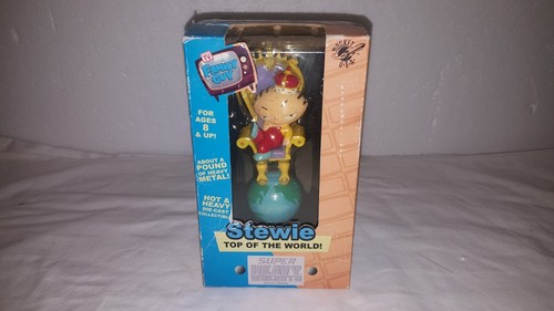 Stewie Family Guy Top of the World Stewie Super Heavy Weight Rocket USA ...