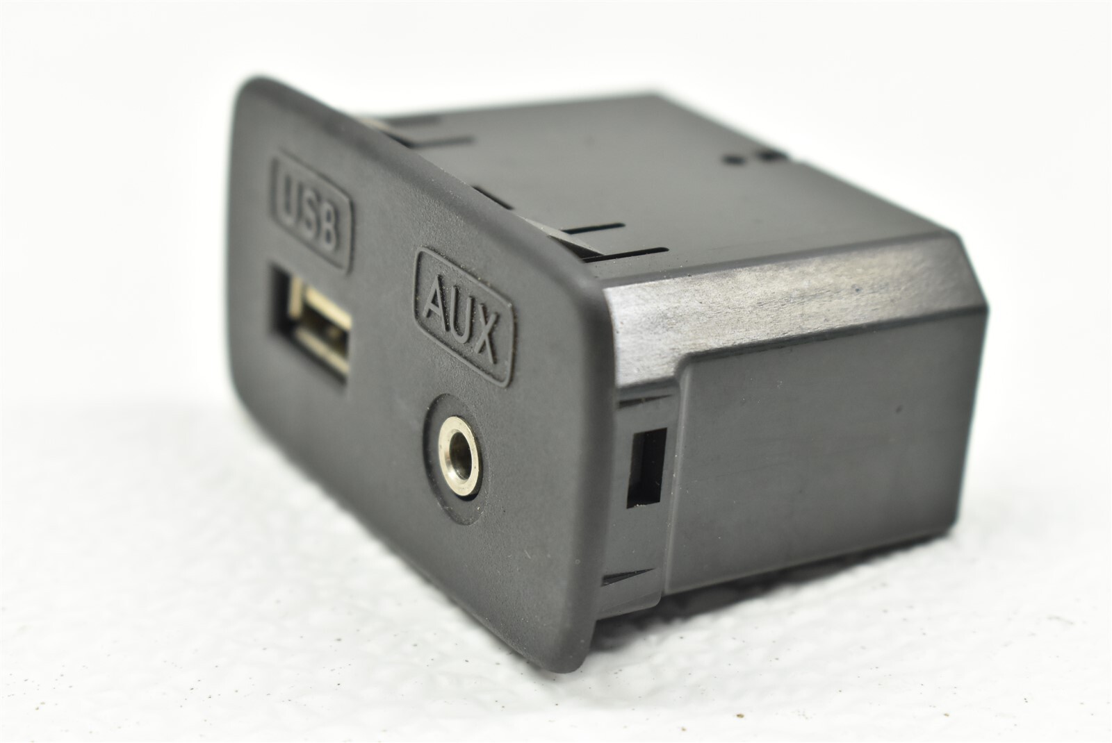 2008-2014 Subaru Impreza WRX STI AUX USB Port Outlet OEM 08-14 | eBay