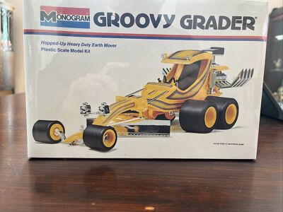 Monogram Scale Model Kit “Groovy Grader” | eBay