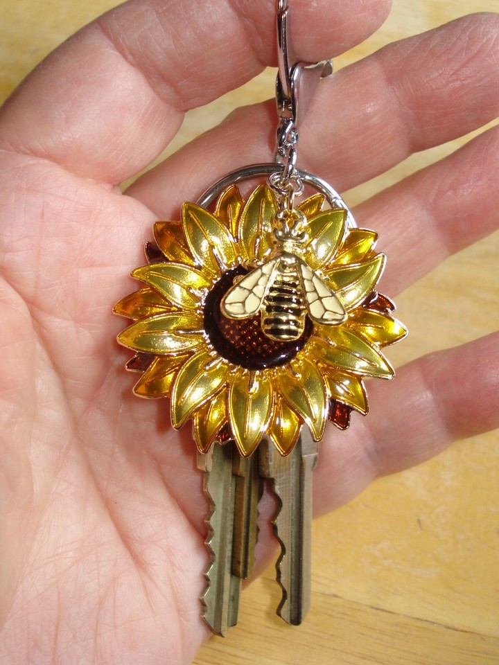 3 1/8" Key Ring for Keys with Sunflower & Honey Bee Pendant Bag Charm ...