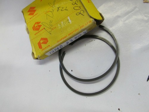 Suzuki RV90 nos 1st over piston ring set 12140-23808 | eBay