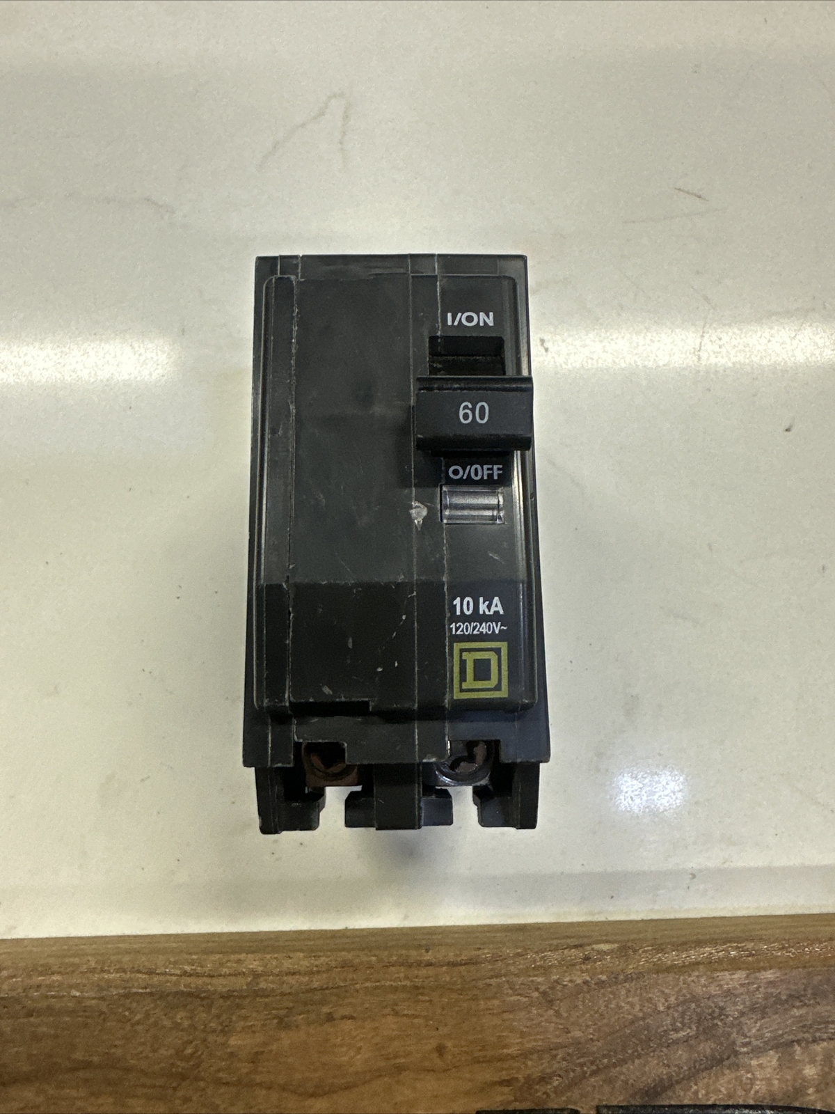 Square D QO230 2-Pole 30-Amp 120/240V Plug-In Circuit Breaker ...