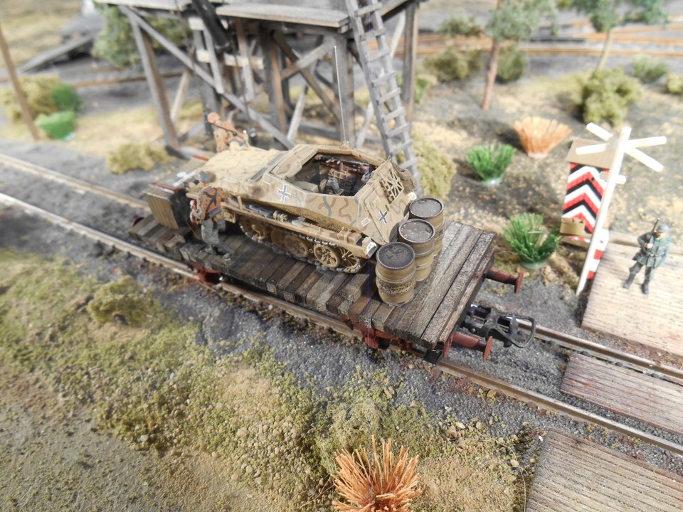 HO Roco Minitank 6th Panzer Army Half-Track Car with Soldiers A2725 ...