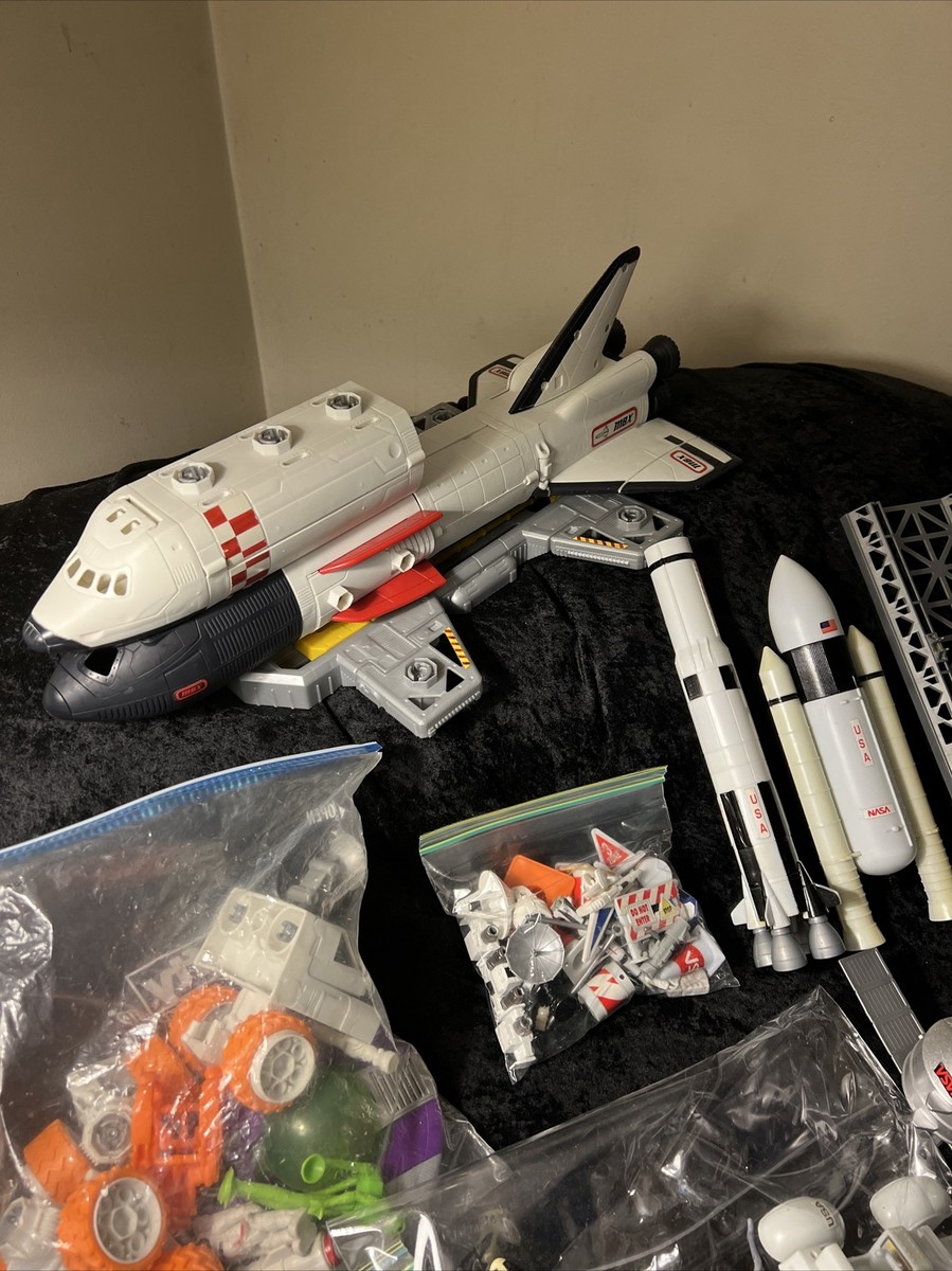 2008 Matchbox Space Shuttle 2008 Mattel Matchbox MBX Large Toy Space