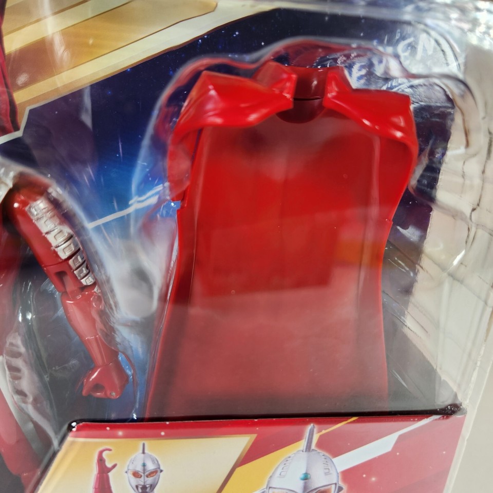 Bandai Ultraman Ultra Seven Ultra Action Figure Brothers Mantle Cape ...