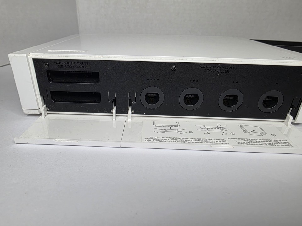 Nintendo Wii Console Bundle HDMI 2 Remotes 7 Games Tested Clean ...