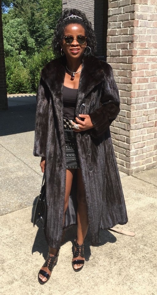 Designer Sorbara Neiman Marcus Full length Female Sable Black Mink Fur ...