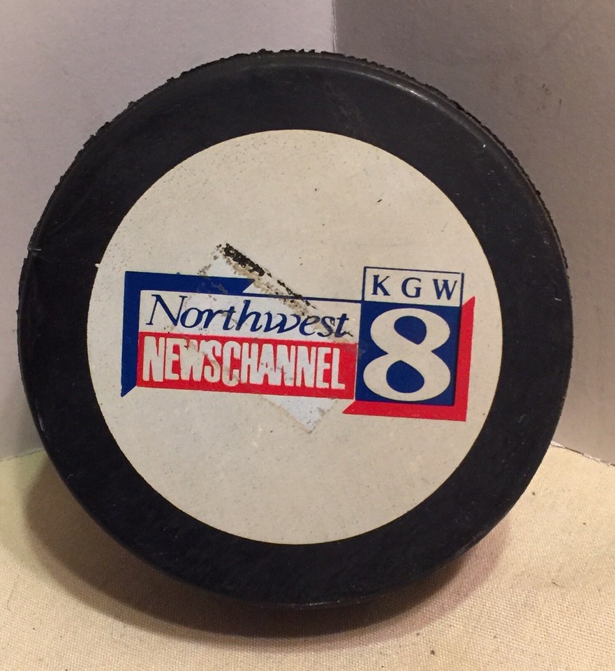 Vintage Portland Winter Hawks Hockey Puck 1995 WHL First Rose Garden ...