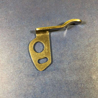 *NOS* 271418 SINGER-BOBBIN CASE STOP-FOR SEWING MACHINES-FREE SHIPPING ...