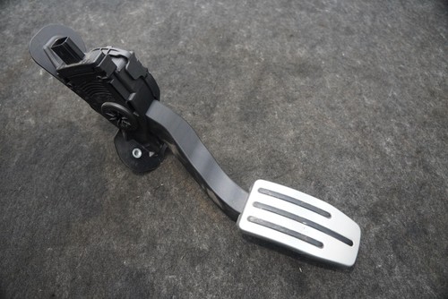 Gas Pedal Accelerator Throttle BE5C9F836AA OEM Tesla Model S 2015 | eBay
