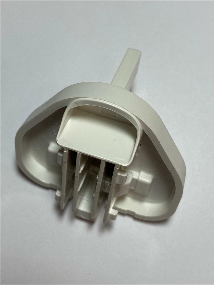 White UK Slide Attachment Plug for APD 5V 3A WA-15I05R APD2-UK APD2UK ...