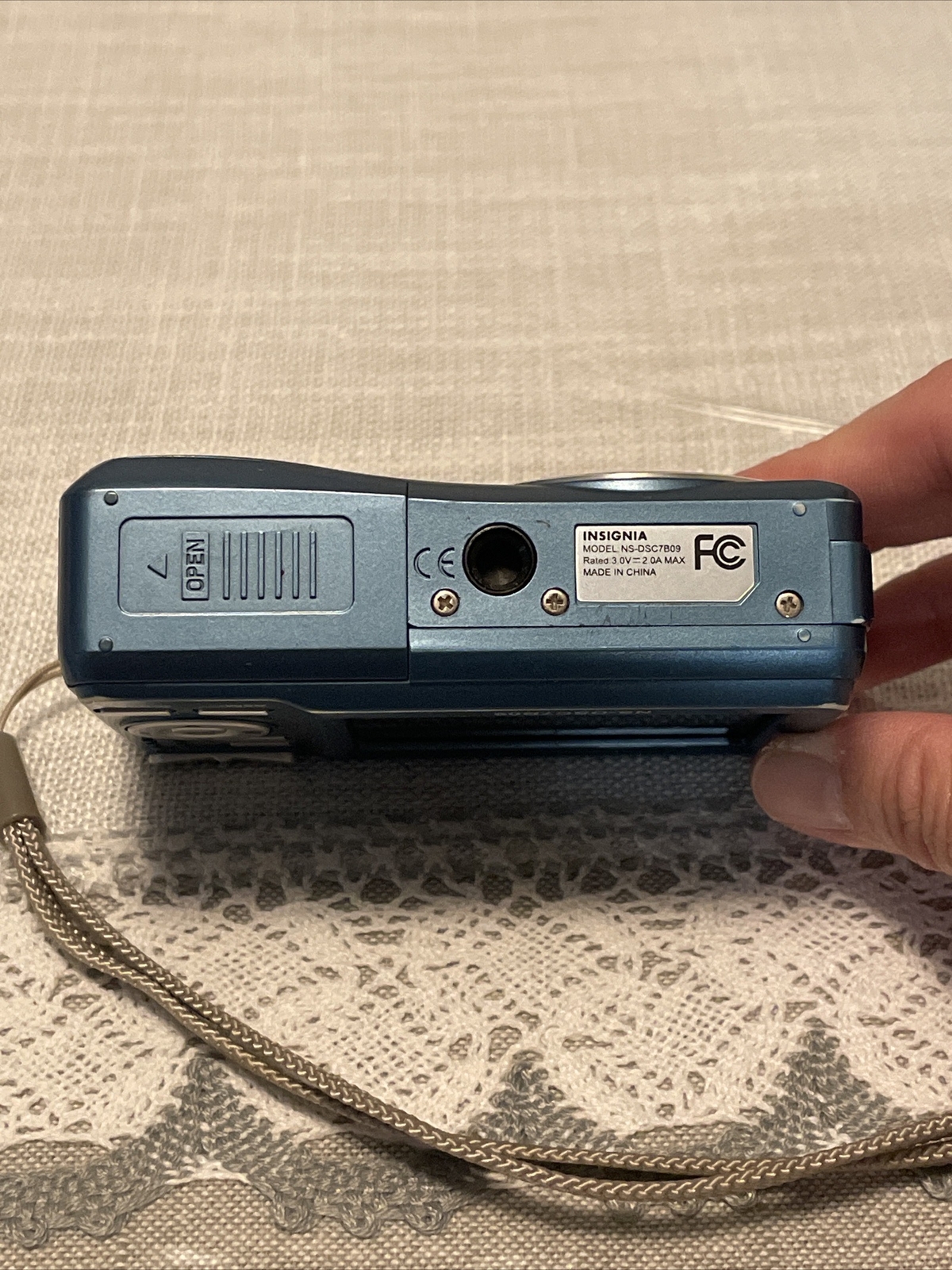 Insignia NS-DSC7B09 7.0MP Digital Camera - Blue for sale online | eBay