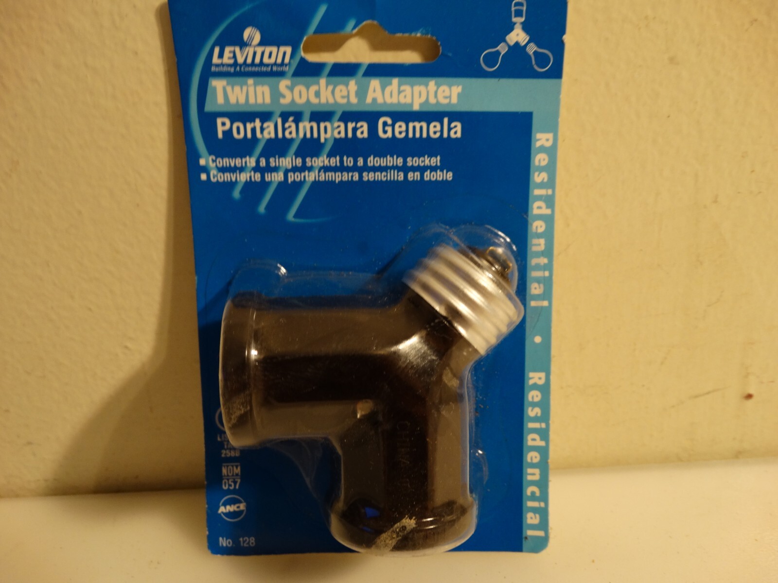 Leviton 128 15 Amp, Twin Light Socket Adapter | eBay