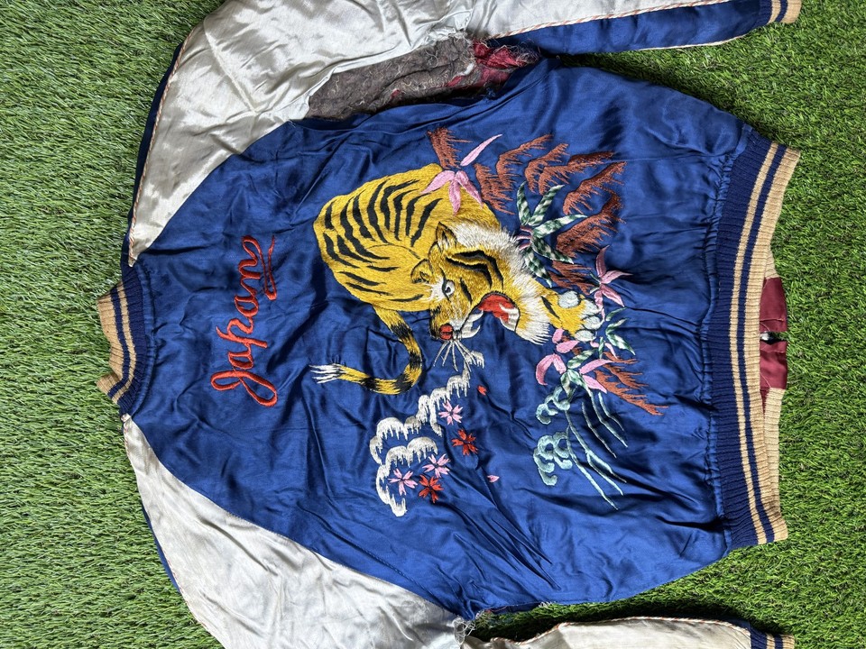Vintage 1950s Japan Souvenir Bomber Jacket Mens Reversible Tiger Eagle ...