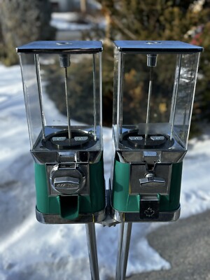 Genuine Beaver Double Head Coin-Op Candy Gumball Machines Chrome Base ...