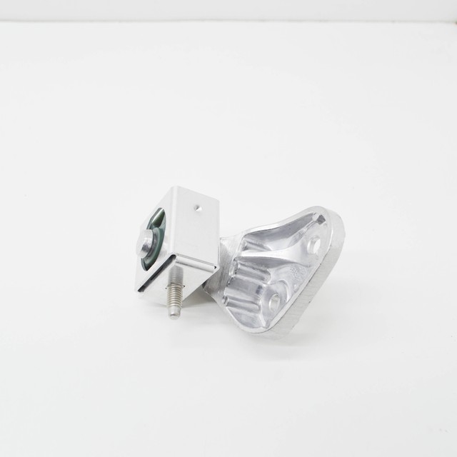 OEM BMW 5 G30 Exhaust Bracket 18208683823 2017 Genuine for sale online ...