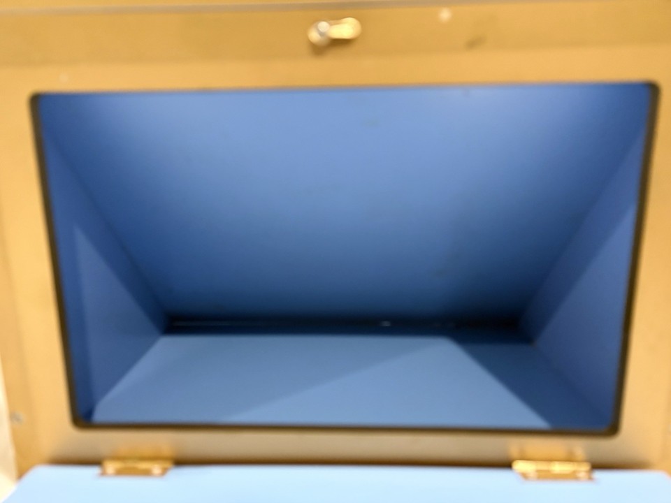 Wonderful Vintage 14 X 9.5 X 10” Wood Mirror Box Magic Trick | eBay