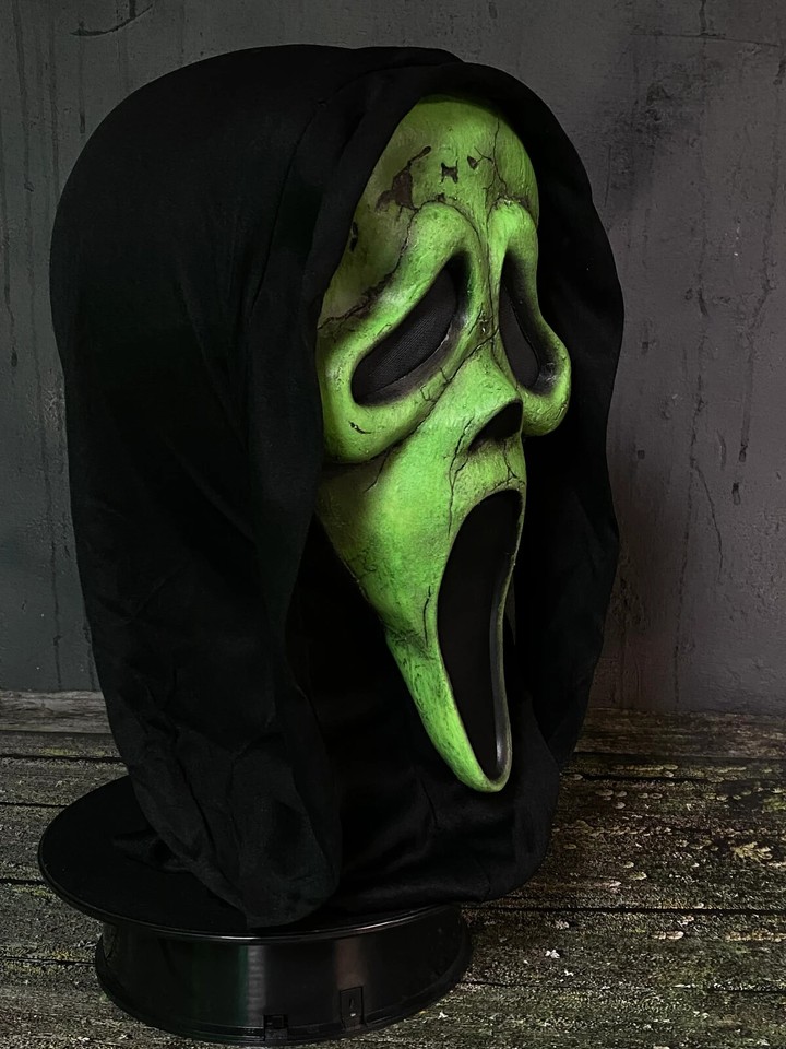 STAB Scream 6 Ghostface Mask Rehaul Green Glow in the Dark Billy Loomis ...