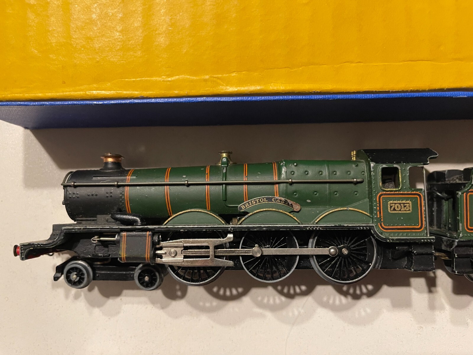 HORNBY DUBLO OO GAUGE - EDL20 BRISTOL CASTLE LOCO & TENDER - 3 RAIL ...