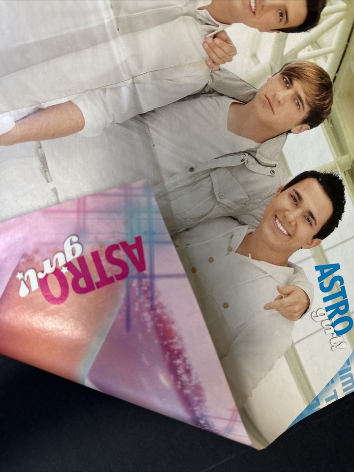 Astro Girl 2010s Teen Magazine Posters Set Of 3 Selena, Taylor Swift ...