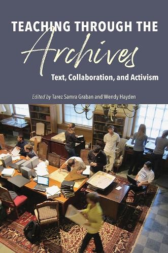 Jennifer Enoch Teaching Through the Archives (Poche) 9780809338573 | eBay