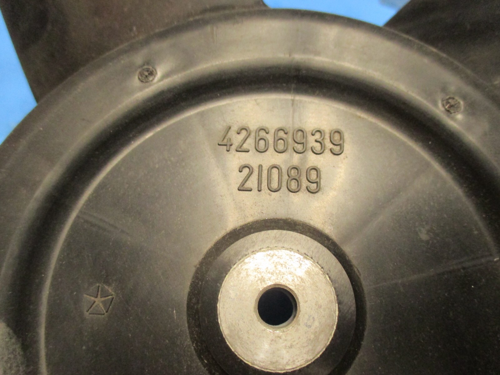 radiator fan new,NOS for 84-93 daytona+88-93 lebaron 4266939 | eBay