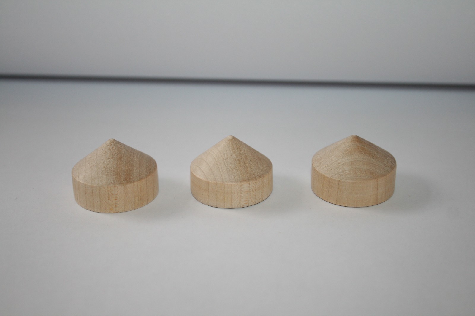 OSCARSAUDIO | MAPLE CONE FEET | SET OF 3 CONES | 30 mm x 25 mm | eBay