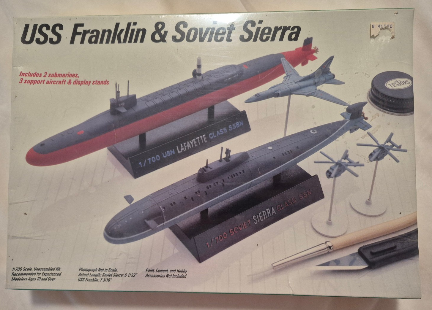 Testors DML 1/700 USS Franklin & Soviet Sierra Submarine Model Kit ...