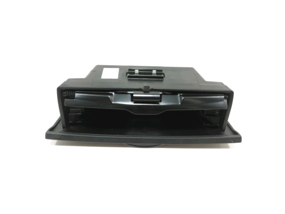 CENDRIER 7413002020A0 TOYOTA COROLLA 9 phase 2 (07/2004 08/2007) / NE ...