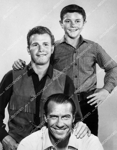 8501-022 Richard Eyer, Robert Bray, Wayne Rogers TV Stagecoach West ...