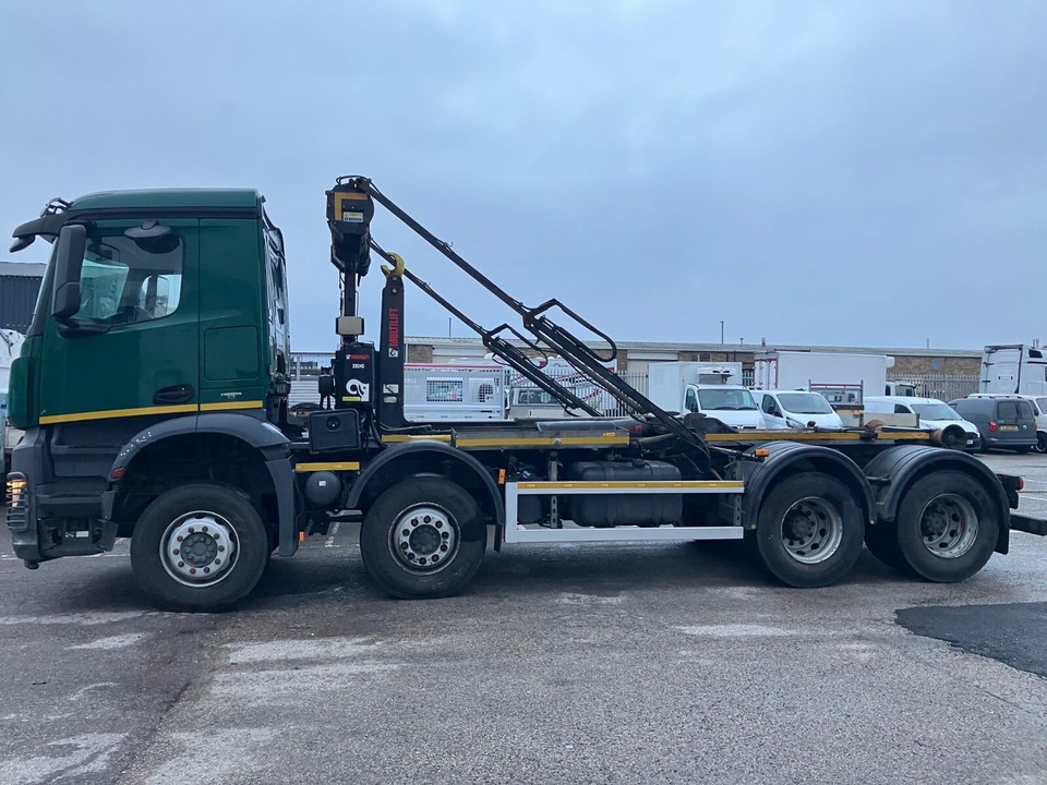 MERCEDES AROCS AUTO HOOK LOADER £ 31000 PLUS VAT FERNDOWN COM 01202 ...