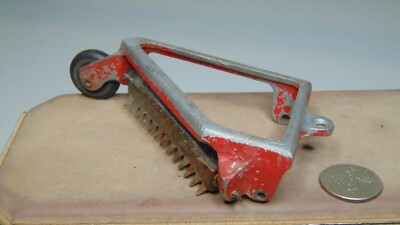 VINTAGE DIECAST HAY RAKE TOY MARKED E FOR PARTS | eBay