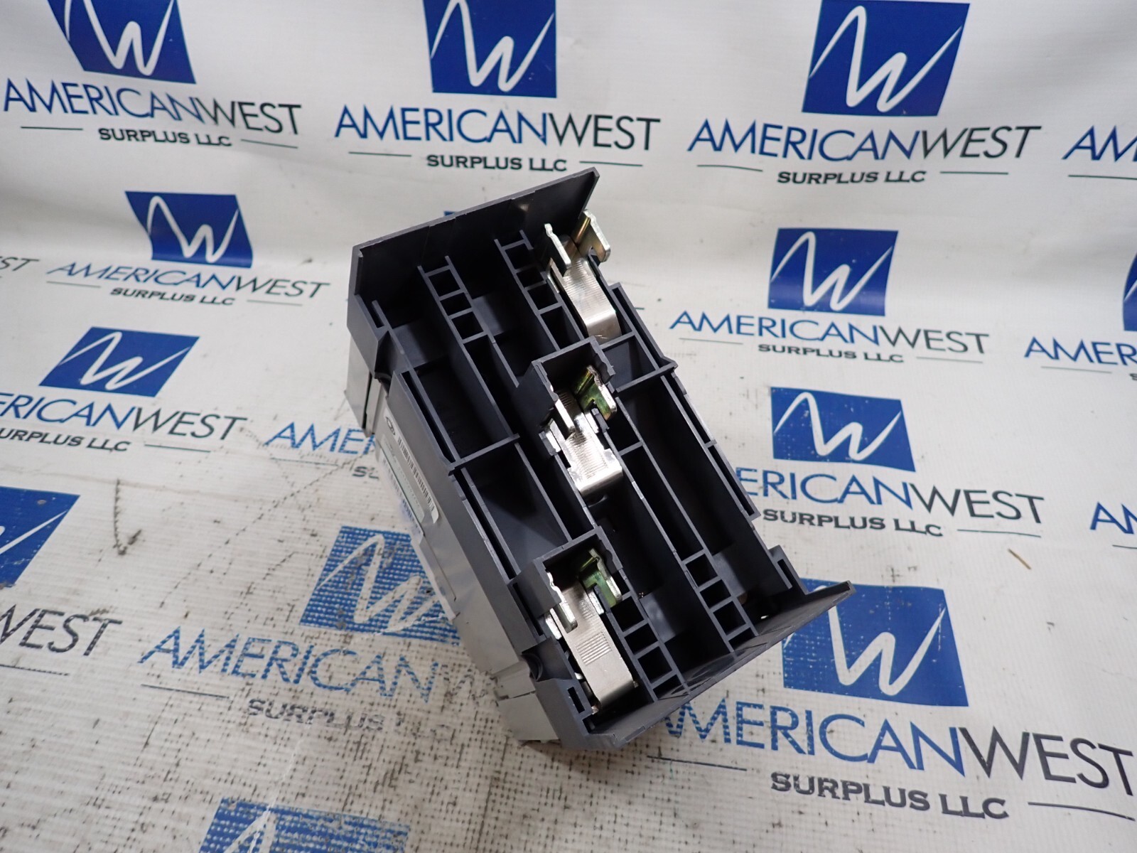 Schneider Electric GV7-RS220 220 amp 3 pole 132-220a Circuit Breaker ...