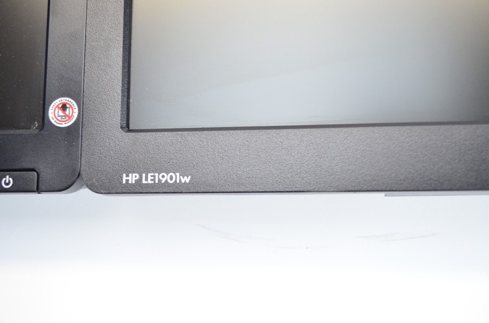 Lot of 3x HP LE1901W 19” LCD Monitor 1440 x 900 @ 60Hz VGA ONLY - No ...