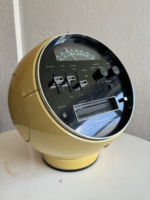WELTRON Model 2001 Radio. 8 Track Stereo Tape Player Modern Space Ball ...