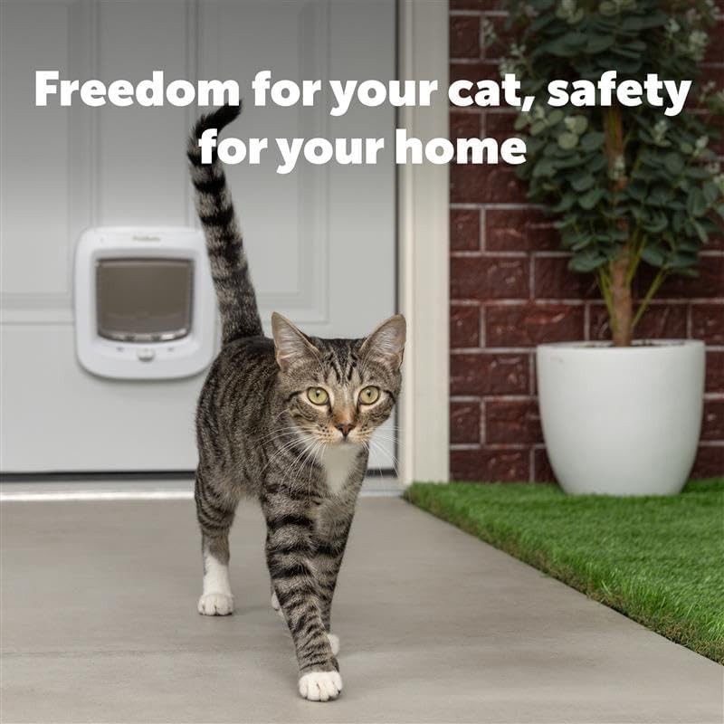 PetSafe Microchip Cat Door Exterior or Interior Cat Flap Multi-User ...