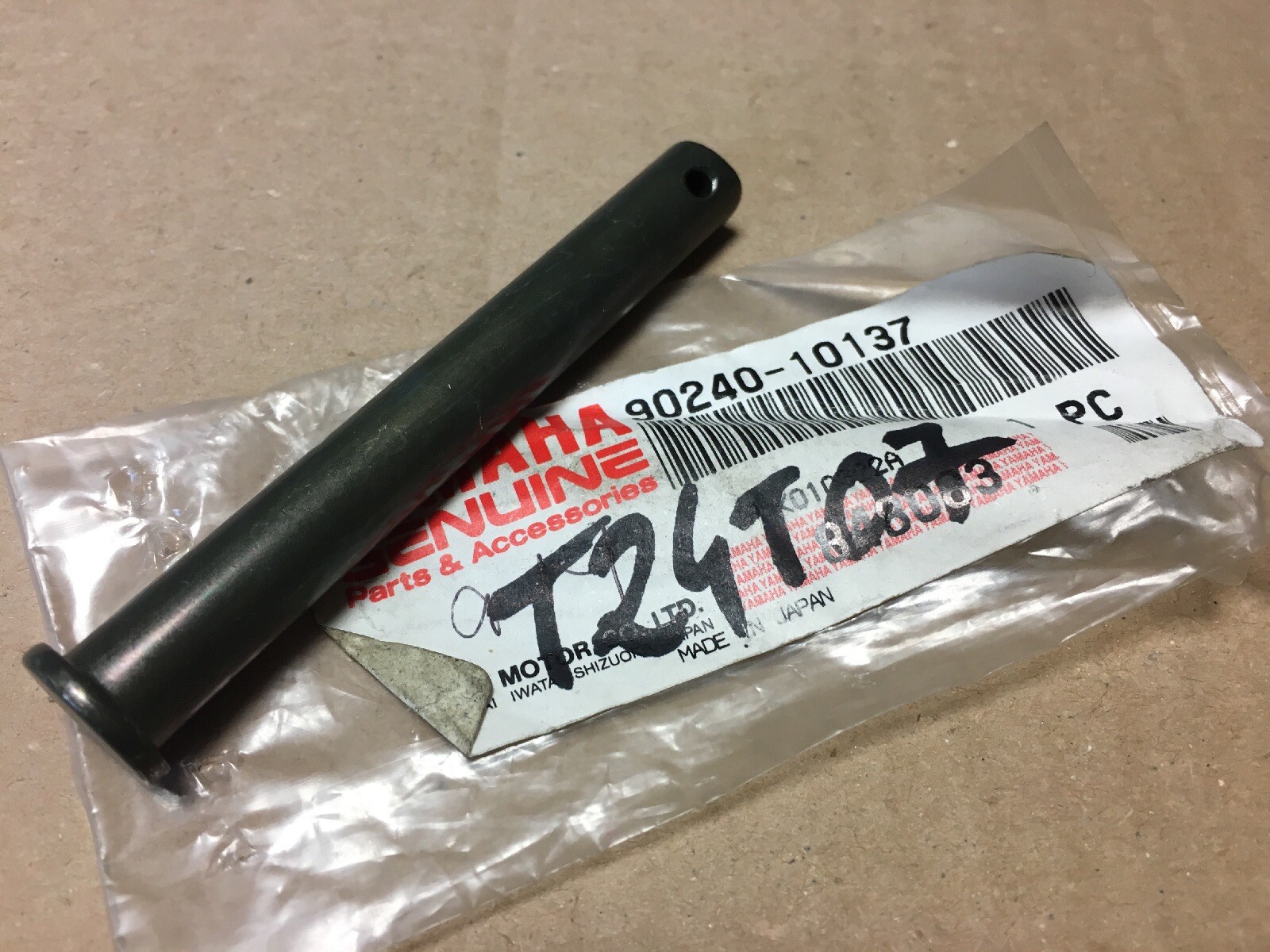 Yamaha 90240-10137 axe pivot béquille YQ50 Nitro Aerox YQ 50 scooter | eBay