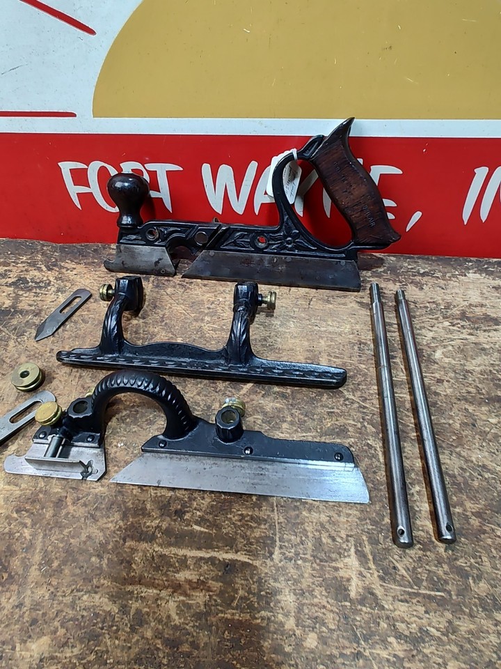 Early STANLEY NO. 45 COMBINATION PLANE TYPE 1 WITH SLIDING SECTION ...