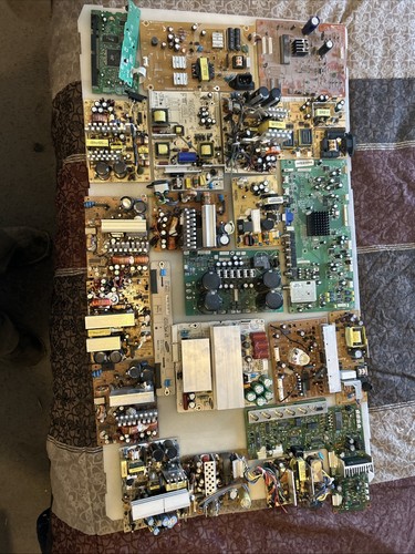 Used Circuit Boards Salvaged Out Electronics And There Is 21 Pieces In ...