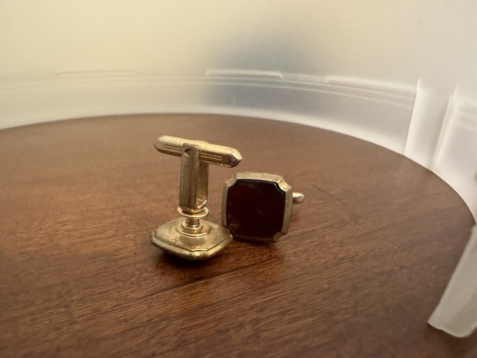 Vintage Hickok Gold Tone Red Cabochon Jewel Cufflinks | eBay