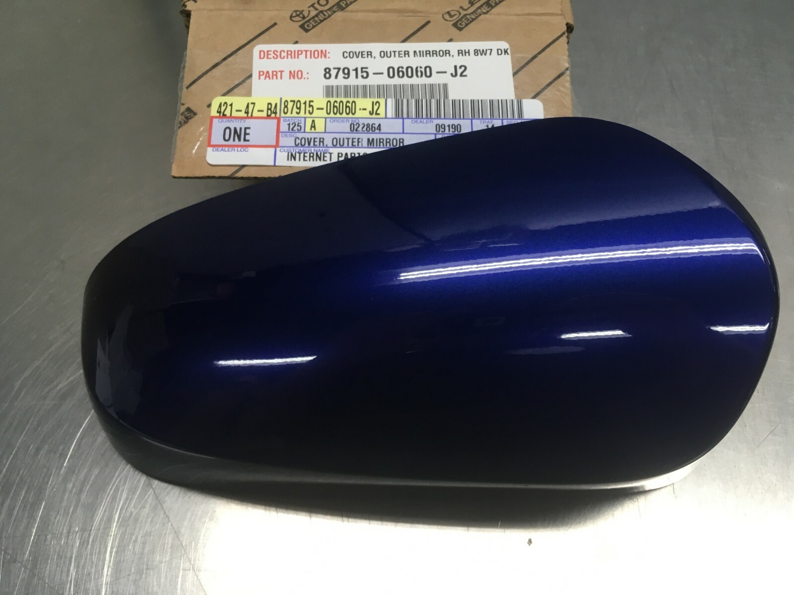 OEM TOYOTA CAMRY OUTER MIRROR COVER PASSENGER SIDE 87915-06060-J2 | eBay