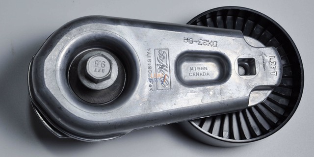 Genuine Land Rover Range Rover LR4 Sport SECONDARY DRIVE BELT TENSIONER ...