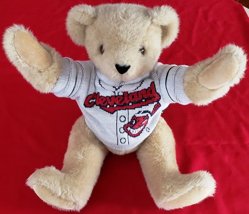 Cleveland Indians Teddy Bear WHITE "CLEVELAND" KNIT SWEATER (Clothing ...