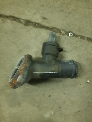 VW VOLKSWAGEN OEM 09-10 Jetta-Engine Coolant Thermostat Housing ...