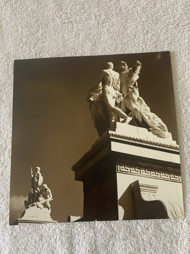 1955 PHOTO STATUES ON VICTOR EMMANUEL 11 MONUMENT BY FOTO STUDIO DAISY ...
