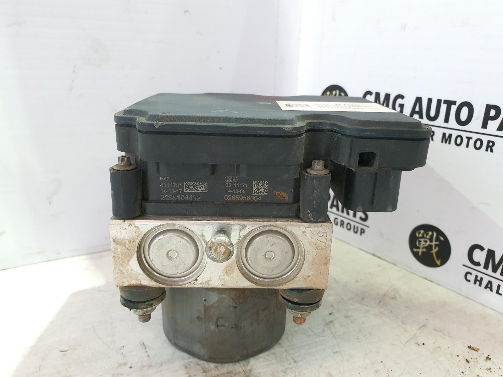 HOLDEN COMMODORE ABS PUMP/MODULATOR VF, 01/15-12/17 15 16 17 | eBay