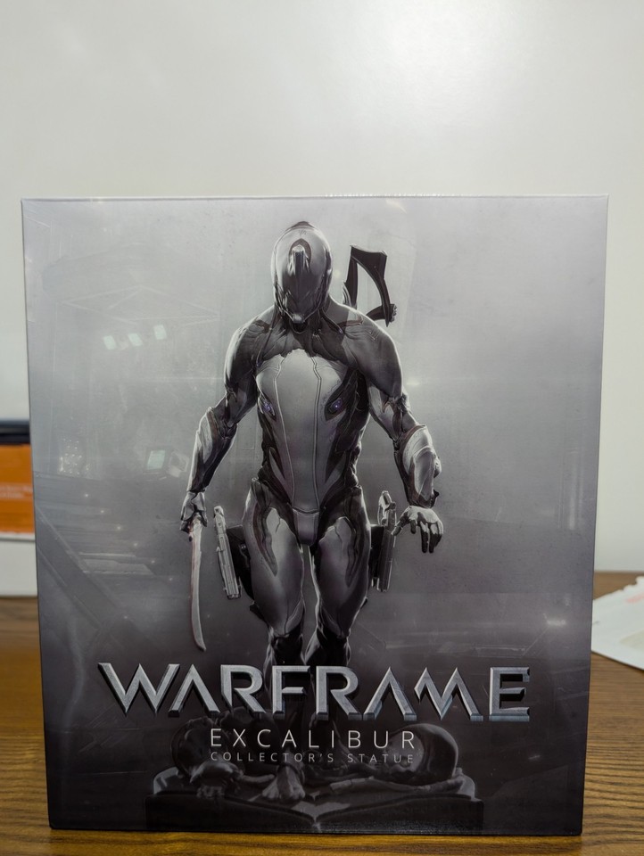 Warframe Excalibur Collecters Statue 733/1111 Limited Edition In Box ...