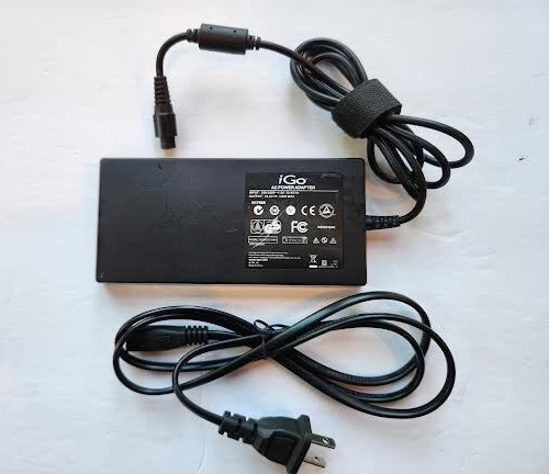 iGo Universal AC Laptop Power Supply adapter Charger 90W 19.5V 6630076 ...