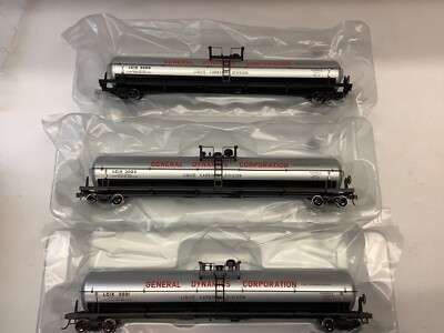 Athearn #16280 HO scale "Praxair Inc.” 62' tank car ( 3 car set) | eBay