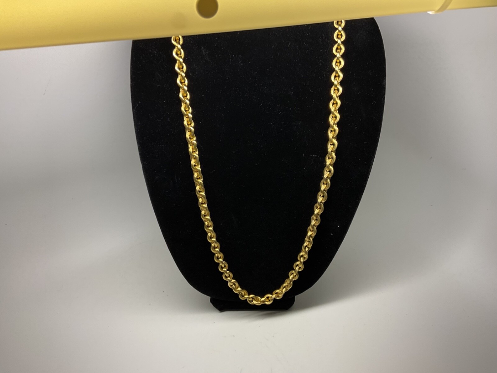 VTG SIGNED MONET BRUSHED GOLD PLATE CHUNKY OVAL LINK … - Gem